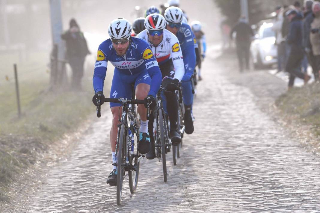 Quick-Step Floors avec Gilbert et Stybar pour la gagne aux Strade Bianche