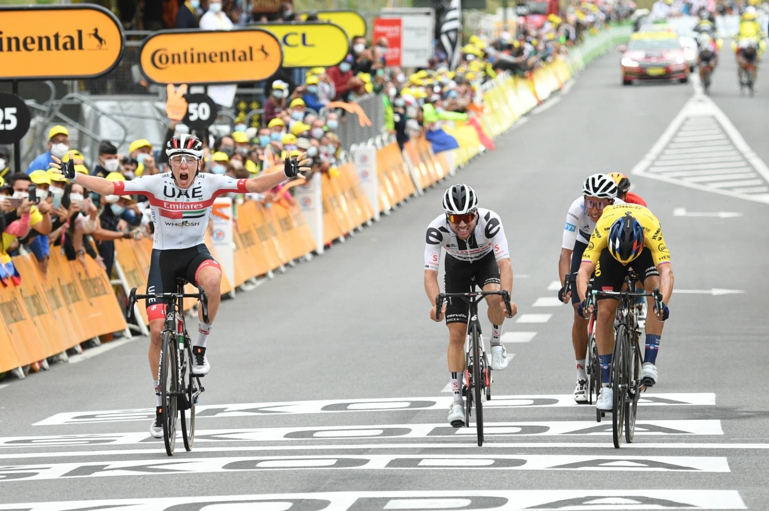 Tour de France 2020 : Tadej Pogacar la 9e étape, Primoz Roglic le jaune Tour de France 2020 : Tadej Pogacar la 9e étape, Primoz Roglic le jaune
