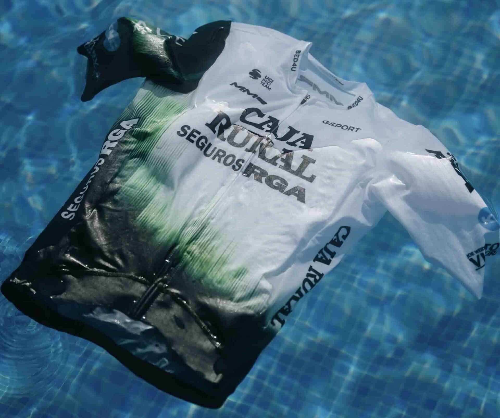 Caja Rural-Seguros RGA dévoile son maillot PRO RACE pour 2025