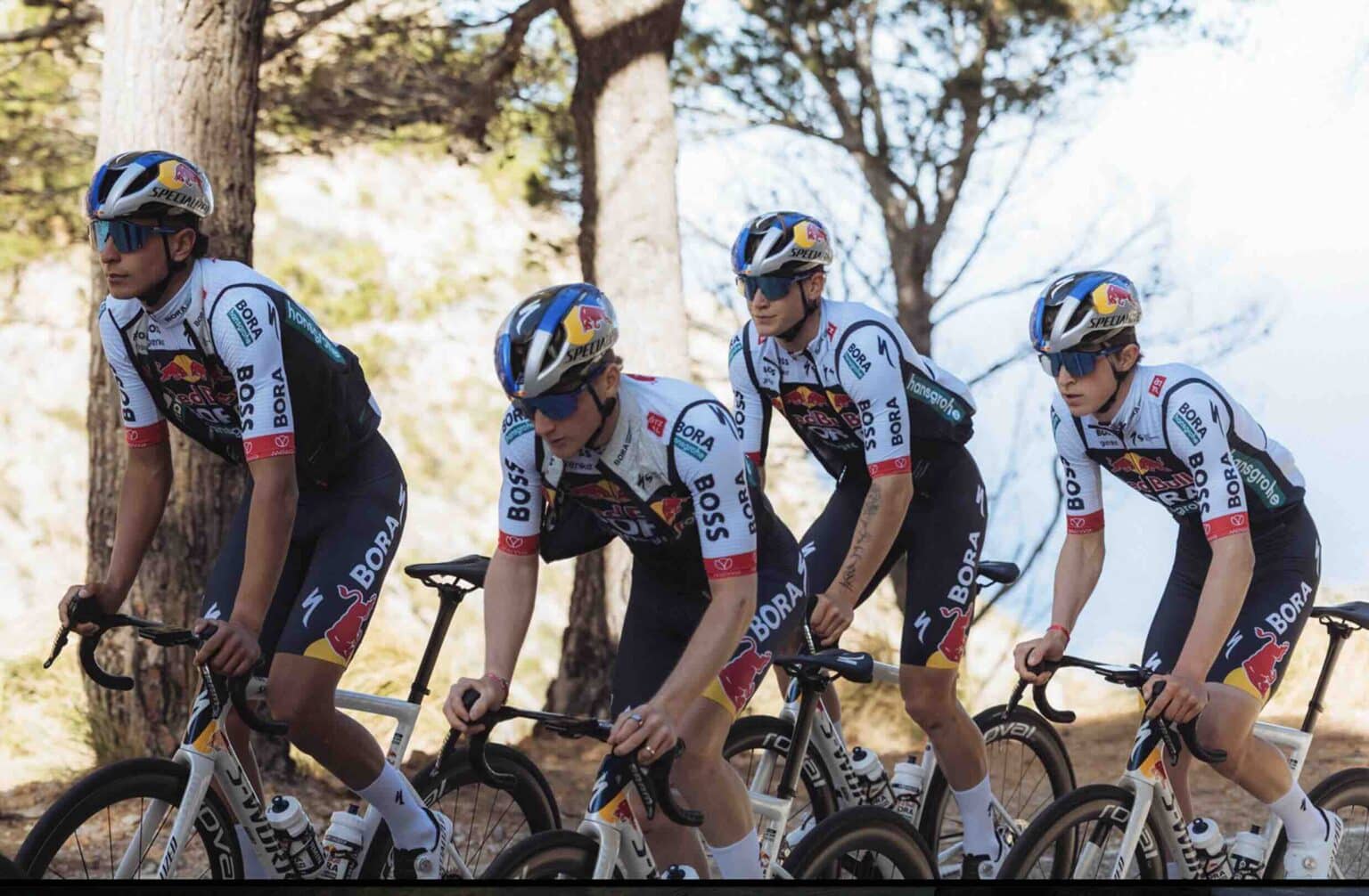 Strade Bianche 2025 : La RedBull - Bora - Hansgrohe privée de Maxim Van Gils