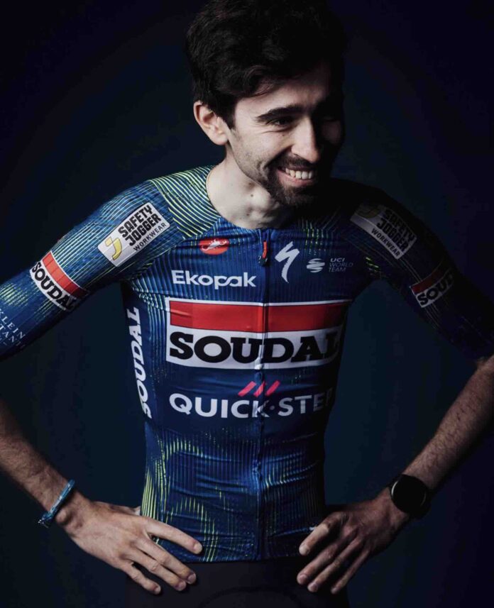 Maillot Soudal Quick-Step 2026 : Analyse du design "Shine for Safety ...